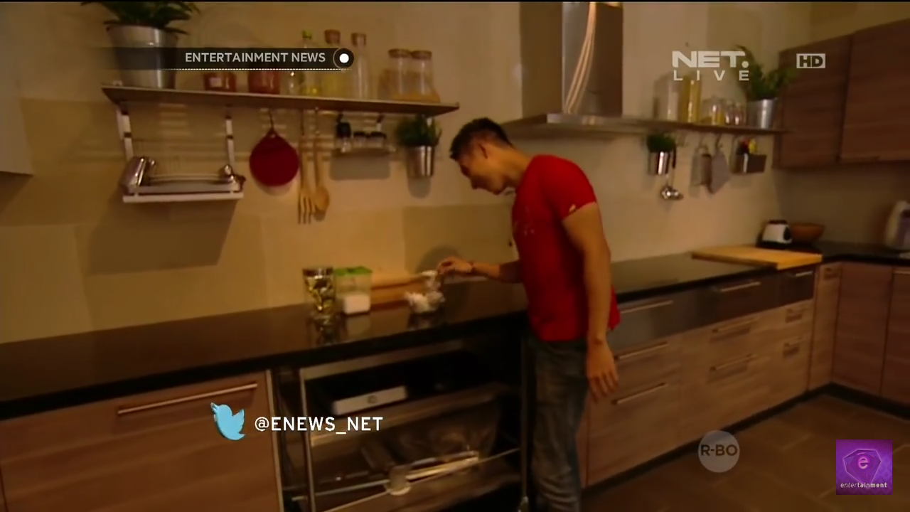 Ada yang Aneh, Begini Tampilan Unik dari Dapur Baim Wong - Page all