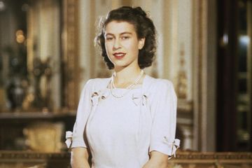 Berita Ratu Elizabeth 2 Terbaru Hari Ini - Grid.ID