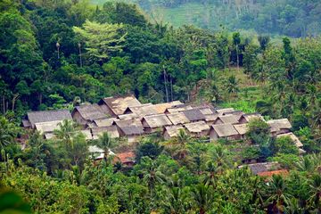 Berita Kampung Adat Dukuh Terbaru Hari Ini - Bobo
