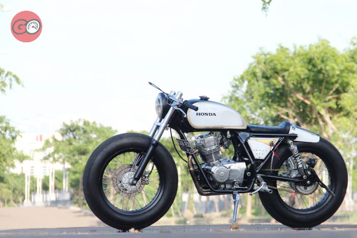Modifikasi Honda Megapro Cafe Racer | Reviewmotors.co