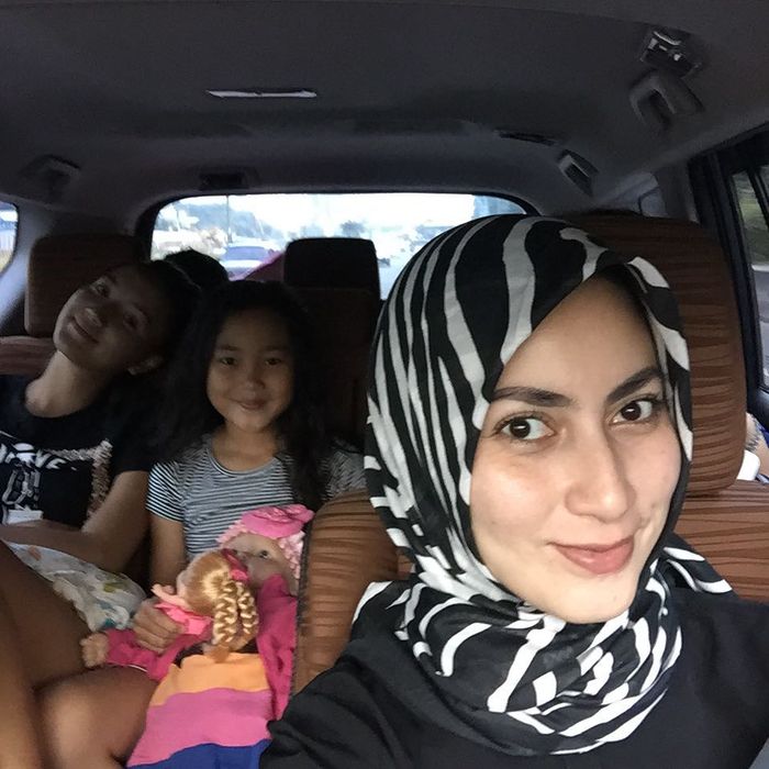 Fitri Agustina, Kakak Kandung Citra Kirana, Gambaran Moms Zaman Now ...
