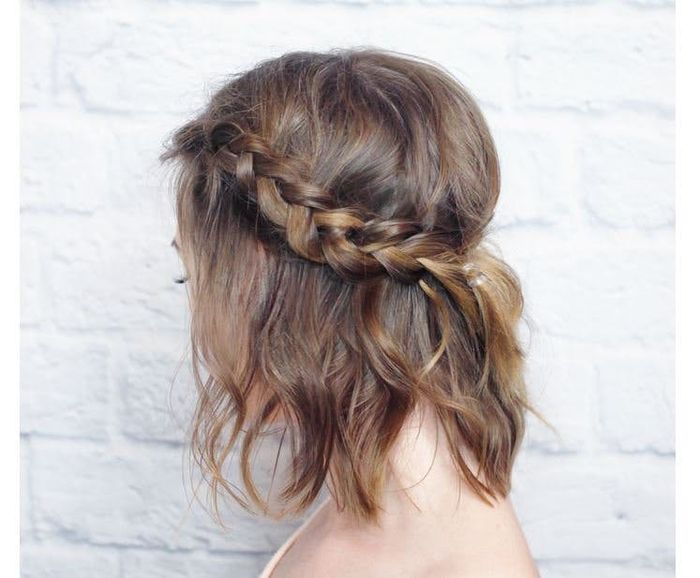 4 Tampilan Hair Styling Untuk Potongan Rambut Medium