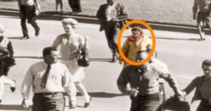 7 Foto Misterius yang Belum Terpecahkan hingga Kini, Ada si Penjelajah ...