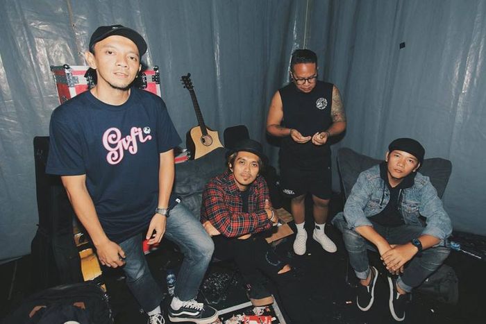Ini 5 Fakta Dibalik Hengkangnya Lowp, Gitaris Rocket Rockers - Hai