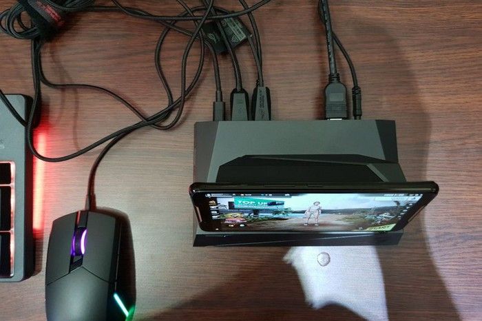 Foto-Foto Asus ROG Phone, Hape Game Terbaru yang Gahar Banget - Semua ...