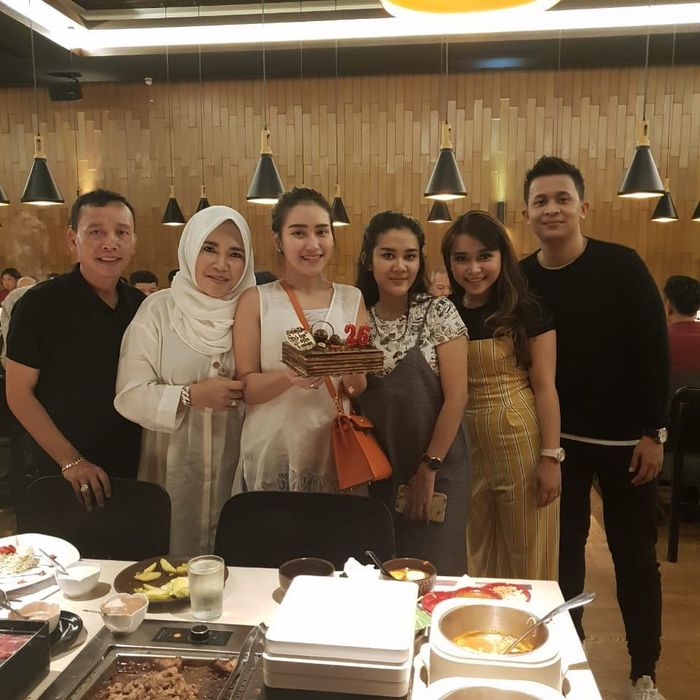 7 Foto Nanda Fachrizal, Pacar Ganteng Syifa, Calon Adik Ipar Ayu Ting ...