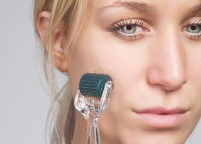 Cara Menggunakan Alat Derma Roller untuk Mengencangkan Kulit yang Harus ...