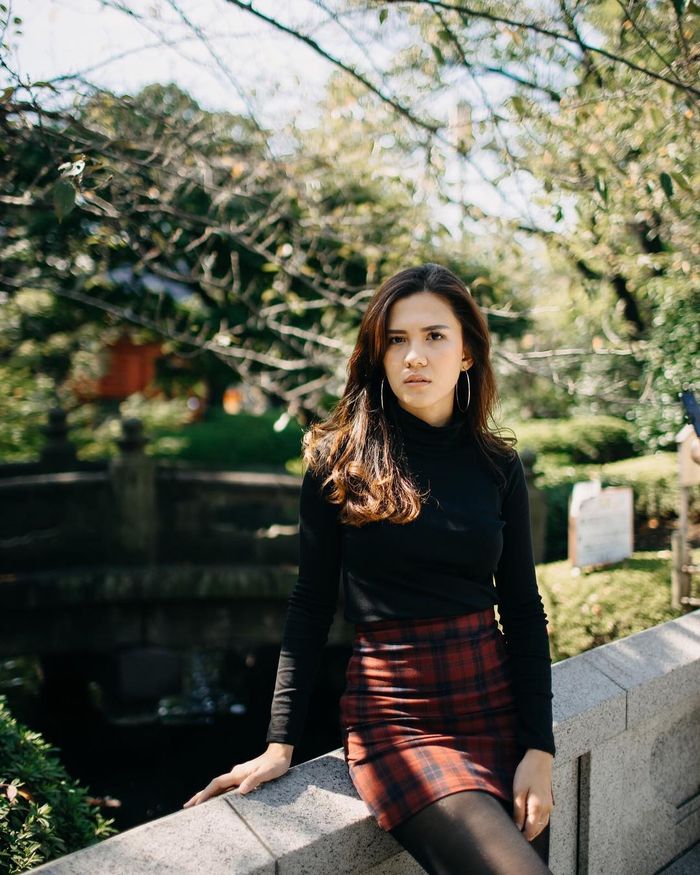 Lihat yuk Penampilan Feminin Michelle Joan dengan Jumpsuit yang Bergaya ...