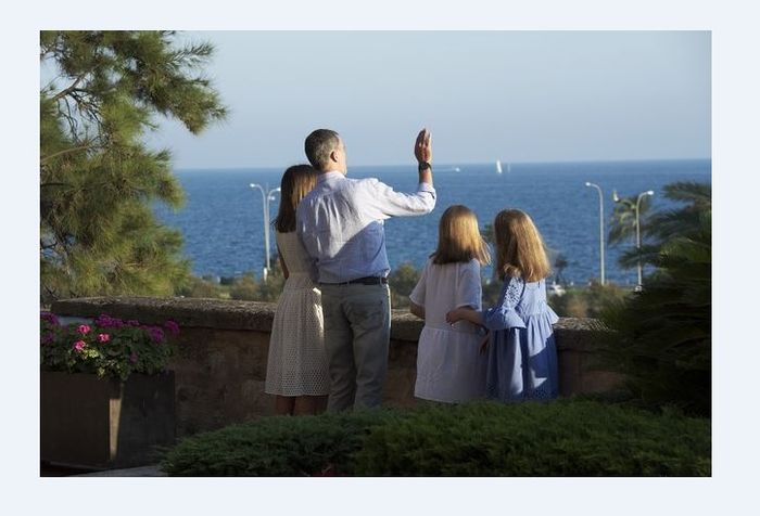 10 Foto Liburan Keluarga Inti Kerajaan Spanyol. Manis Banget! - Semua ...