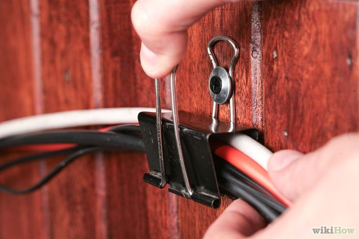 4 Tips Menata agar Kabel Terlihat Makin Rapi, Enggak Berantakan Lagi ...