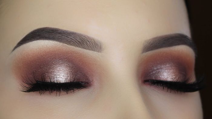 5 Jenis Tampilan Eyeshadow yang Bikin Penampilan Kita Makin Berbeda ...