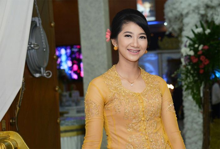 Akui Anak Tukang Sayur, Begini 7 Potret Serda Ambar, Paspampres ...