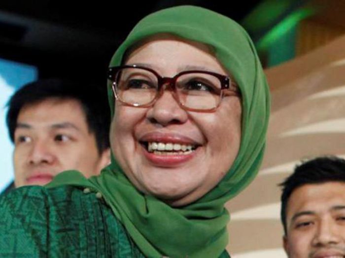 Kekayaan Suami Lebih dari 30 Miliar, Penampilan Istri Pejabat Hatta ... Kekayaan Suami Lebih dari 30 Miliar, Penampilan Istri Pejabat Hatta ...