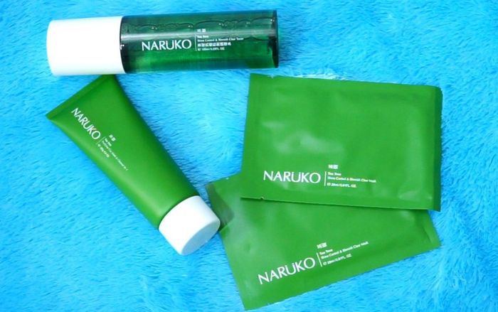 REVIEW Skincare NARUKO Seri Tea Tree Untuk Kulit Kering dan Berminyak ...