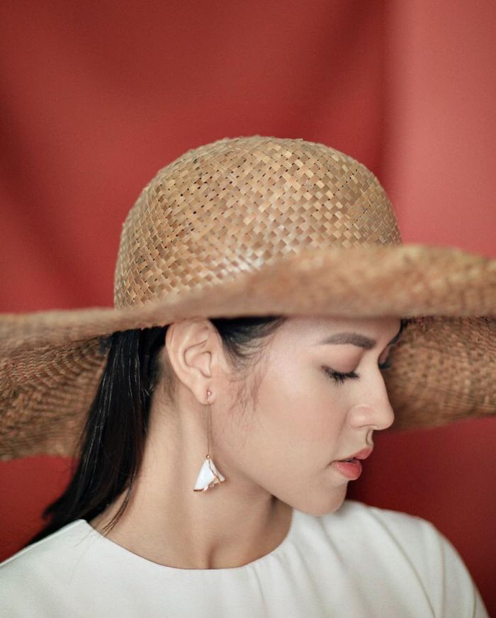 Cantiknya Raisa Andriana yang Sedang Hamil Muda dalam Balutan Busana Chic