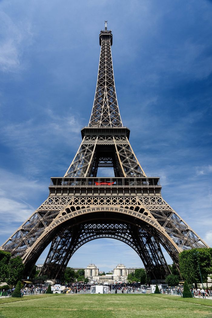 Tinggi Menara Eiffel Mencapai 324 Meter, Cari Tahu Fakta Lainnya, Yuk ... Tinggi Menara Eiffel Mencapai 324 Meter, Cari Tahu Fakta Lainnya, Yuk ...
