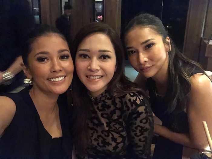 10 Tahun Bersama, Maia Estianty dan Dita Anggraeni Alias Mey Chan ...