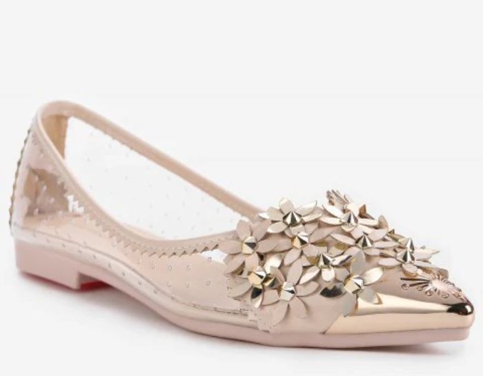 5 Sepatu Flat Anti Pegal untuk Mengikuti Ibadah Natal di Gereja - Semua ...