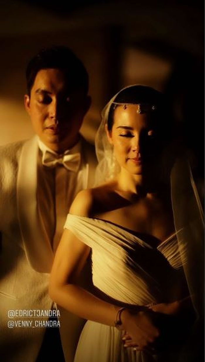 Resmi Menikah, Berikut Foto-foto Pernikahan Edric Tjandra dan Venny ...