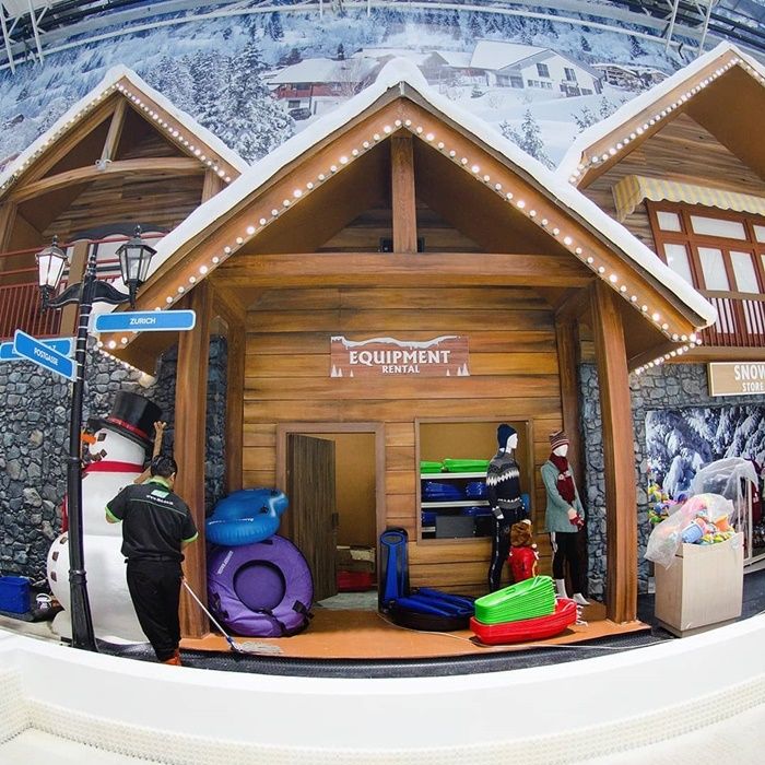 Bisa Bermain Salju di Bekasi, Ini Harga Tiket Masuk Trans Snow World ...