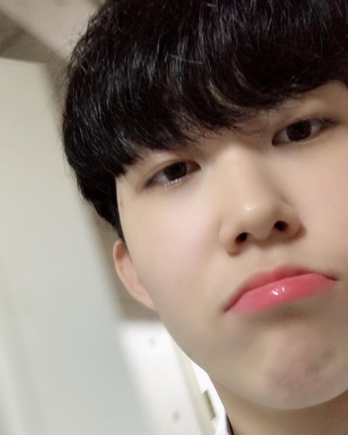 Enggak Kalah dari Idol Kpop, Intip Foto-foto Jung Minki, Adik Jung Eunji 'Apink' - Semua Halaman ...