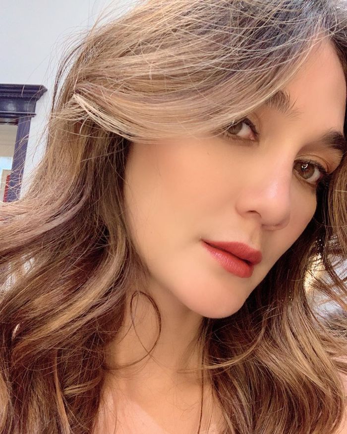 Penampilan Seksi Luna Maya Dengan Gaya Rambut Baru Banjir Pujian Semua Halaman Stylo