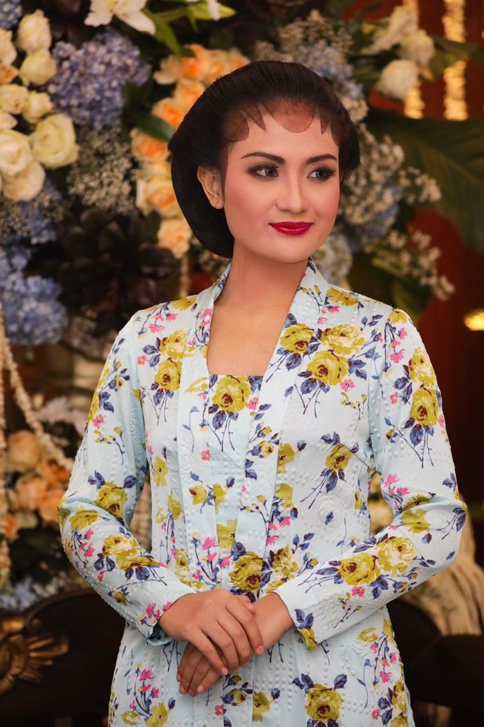 Cantiknya Putri Direktur Migas Jalani Prosesi Adat Jawa Siraman Bak ...