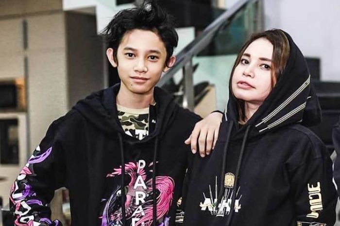 Masya Allah, Gantengnya Anak Bujang Rossa yang Kini Berusia 17 Tahun ...