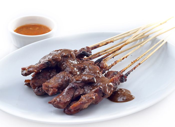 Spesial Saji-Sedap, Review 4 Sate Ayam Terenak di Jakarta! Dari Bumbu ...