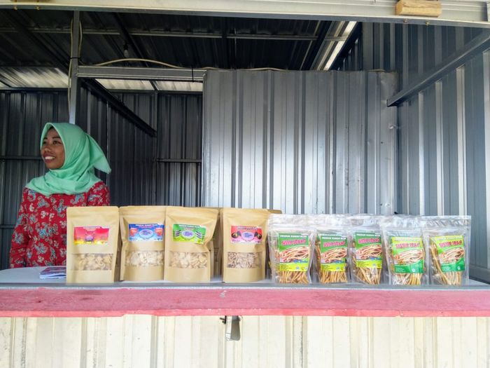 Kisah Dusun Bondan Bangkit dari Kegelapan Berkat Kincir Angin dan Panel ...