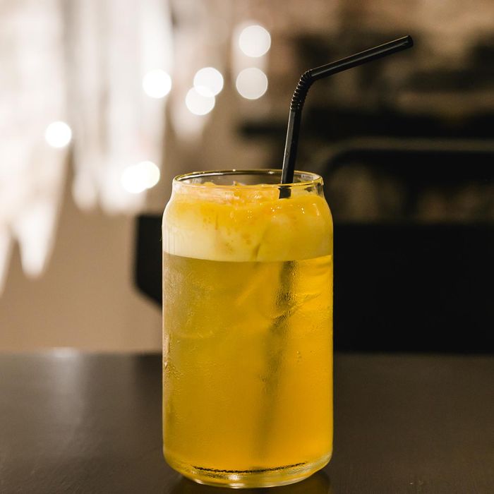 Dikenal Sebagai Kedai Jamu Eksklusif hingga Raih Rekor MURI, Acaraki ...