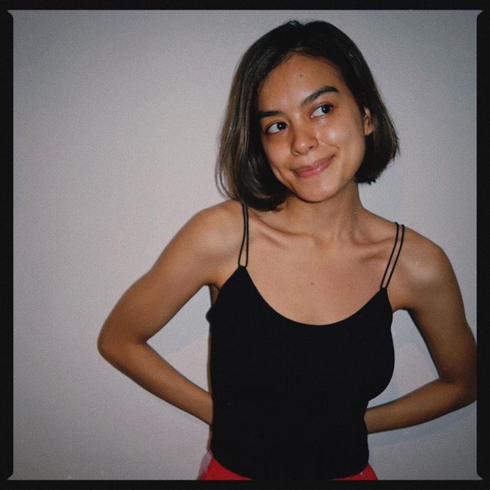 Cuma Pakai Tanktop Eva Celia Unggah Foto Tanpa Makeup Tuai Komentar cuma-pakai-tanktop-eva-celia-unggah-foto-tanpa-makeup-tuai-komentar