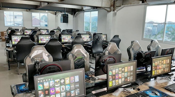 Reza Arap Buka Warnet Bareng Kaesang dan Gibran. Ini Wujud Tokyo Gaming ...