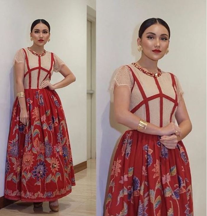 Pakai Gaun Batik Bernuansa Merah Putih Saat HUT RI, Penampilan Ayu Ting Ting Banjir Pujian ...