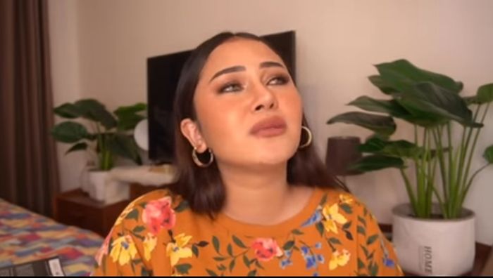 Kini Sudah Kebal Hujatan, Mutia Ayu Sebut Dirinya Kerap Dibombardir ... Kini Sudah Kebal Hujatan, Mutia Ayu Sebut Dirinya Kerap Dibombardir ...