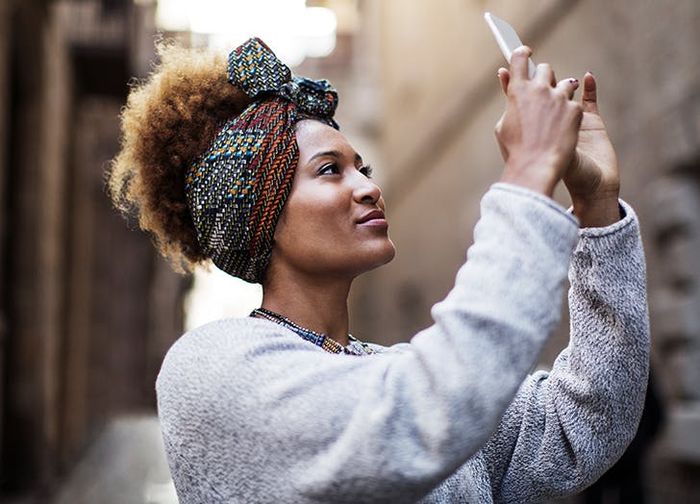 Nggak Pede Punya Dahi Lebar? Inilah Pilihan Aksesori Kepala yang Cocok ...