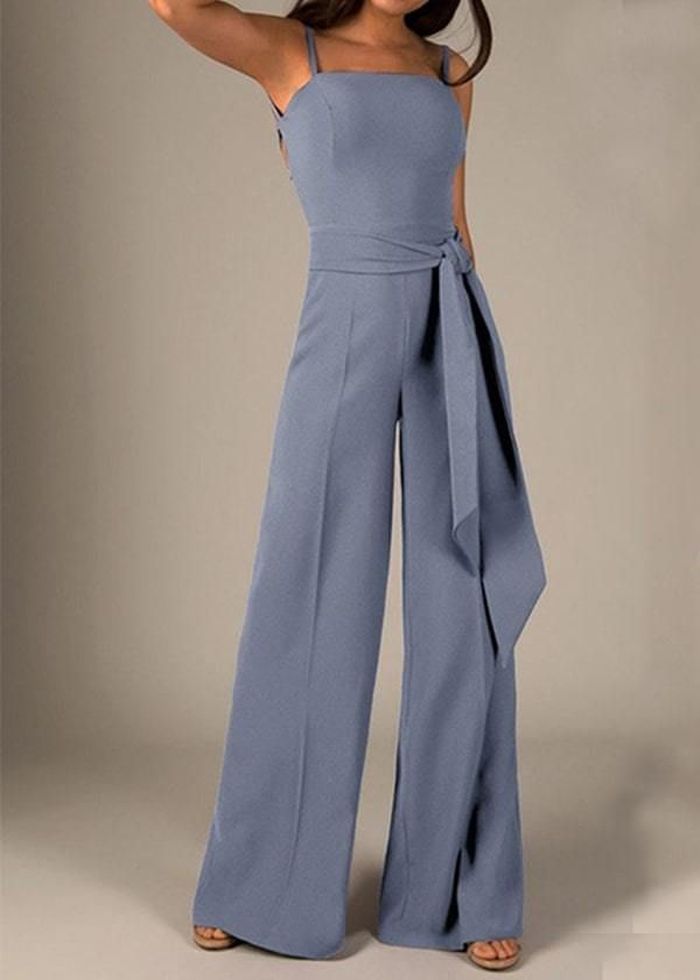 Tren Fashion 2021: 3 Model Jumpsuit Kekinian yang Buat Tampilan Makin ...