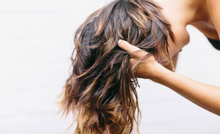 5 Kebiasaan Ini Ternyata Bisa Bikin Rambut Kita Cepat Panjang - Halaman ... 5 Kebiasaan Ini Ternyata Bisa Bikin Rambut Kita Cepat Panjang - Halaman ...