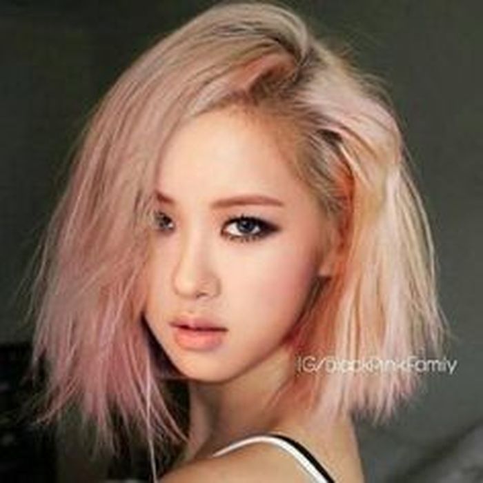 Coba 5 Gaya Rambut ala Rose BLACKPINK yang Simpel, tapi Keren - Semua ...