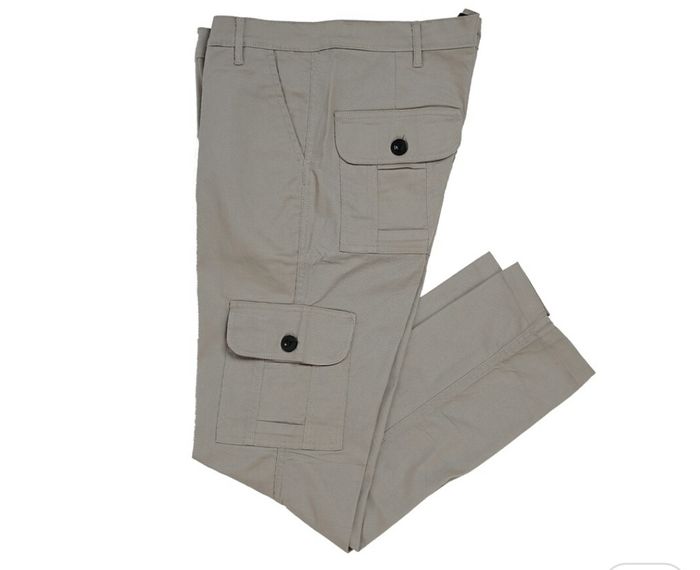 5 Rekomendasi Celana Cargo Brand Lokal Warna Abu-abu di Bawah 200 Ribu ...