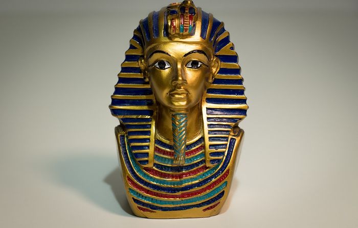 Belati Tutankhamun Berbahan Logam Meteorit dan Ditempa di Luar Mesir ...