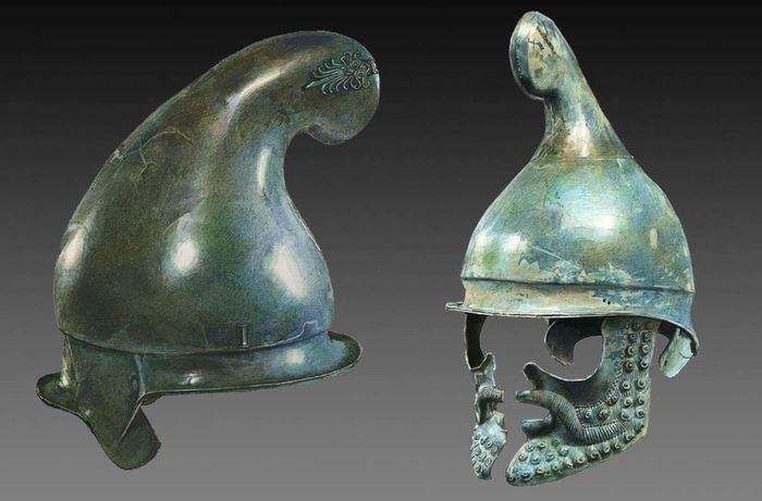 Delapan Jenis Helm Perang Yunani Kuno: Kegel, Korintus, sampai Pilos ...