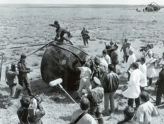 Tragedi Soyuz-11: Manusia Pertama yang Gugur di Luar Angkasa - Semua ...
