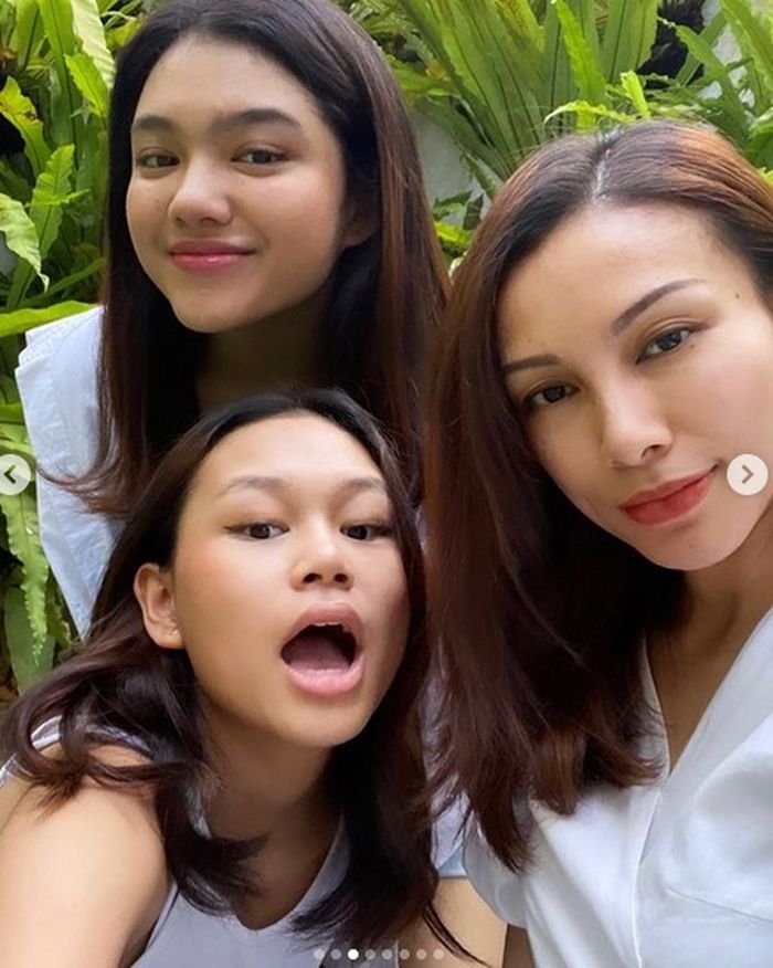 5 Potret Salsa Alicia, Putri Sambung Bambang Pamungkas Berparas Jelita - Semua Halaman - CewekBanget