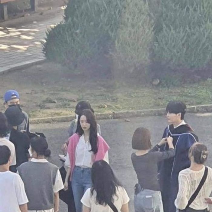 Foto Syuting Yoona Snsd Dan Lee Jong Suk Mulai Beredar Inilah Sinopsis