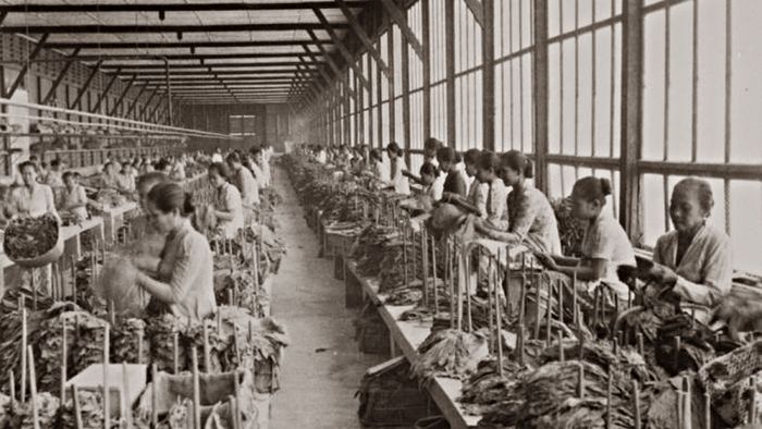 Sebelum Digemari Pria, Sejarah Industri Rokok Menargetkan Para Wanita ...