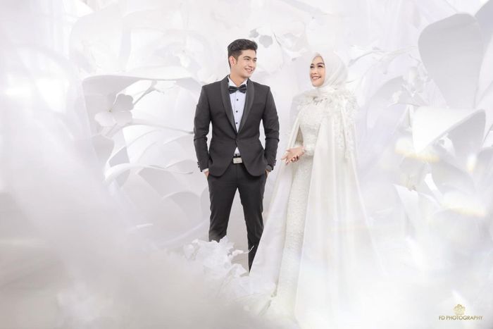 Inspirasi Foto Prewedding ala Artis, Konsep Romantis hingga Tradisional ...