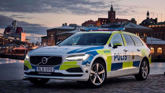 10 Mobil Polisi dengan Tampilan Terkeren dari Berbagai Negara - Semua ...