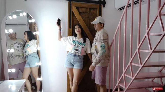 Sukses Hingga Miliki Rumah Mewah, Begini Tampilan Hunian Sharena ...