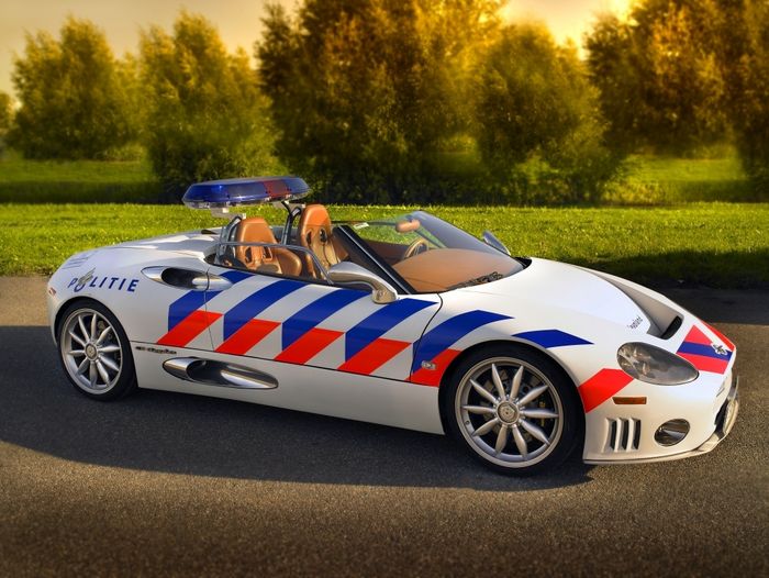 10 Mobil Polisi dengan Tampilan Terkeren dari Berbagai Negara - Hai